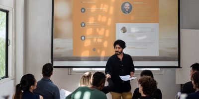 What Is a Digital Presentation & How to Make it Perfect