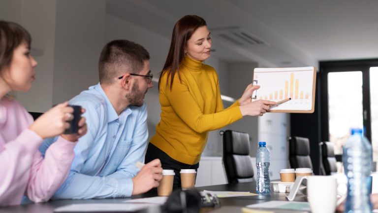 How to create an effective project presentation online? Tips