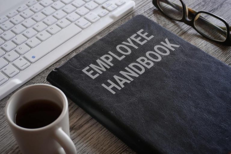 Creating Employee Handbook - Best Practices | Publuu